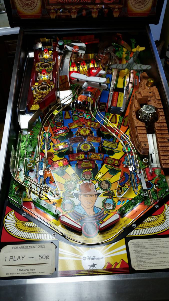 Williams Indiana JOnes Pinball Machine For Sale