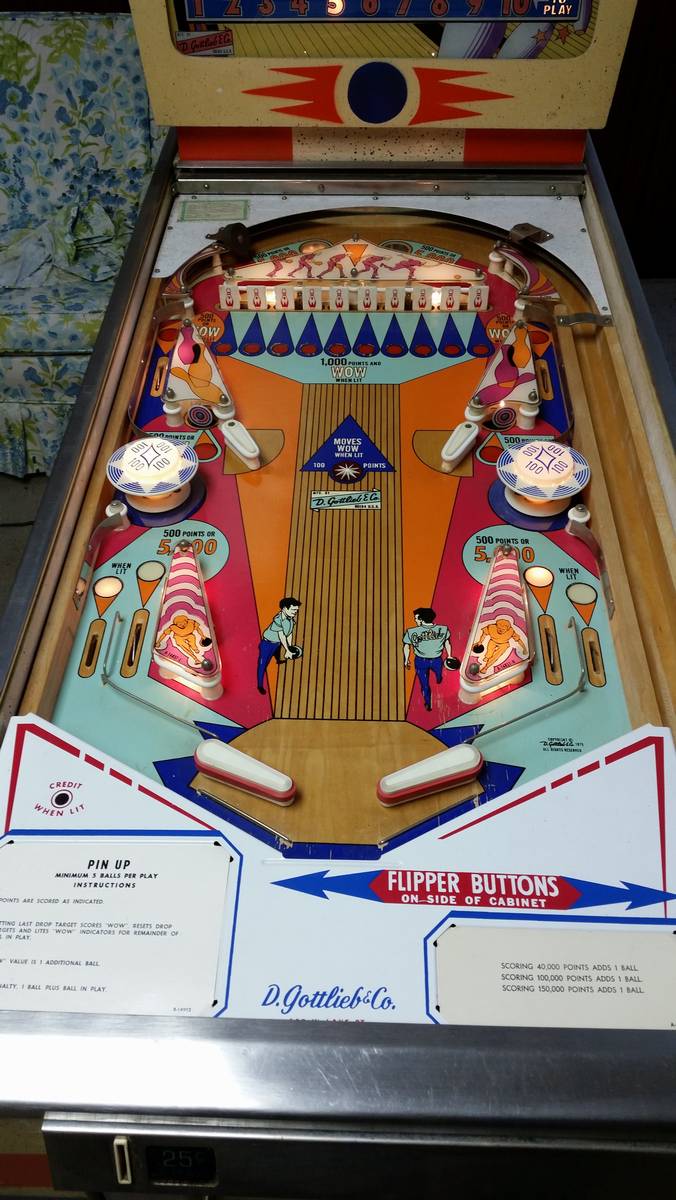 Gottlieb pin-up pinball machine for sale